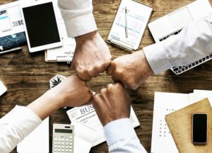 初心者必見！PostgreSQLのBETWEENで日付を比較する方法 | 株式会社AMG Solution